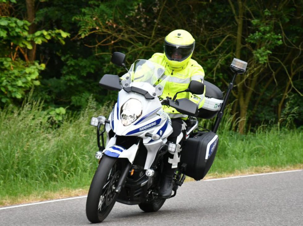 Handhaving gemeente Zuidplas slagvaardiger met nieuwe motorfiets ...